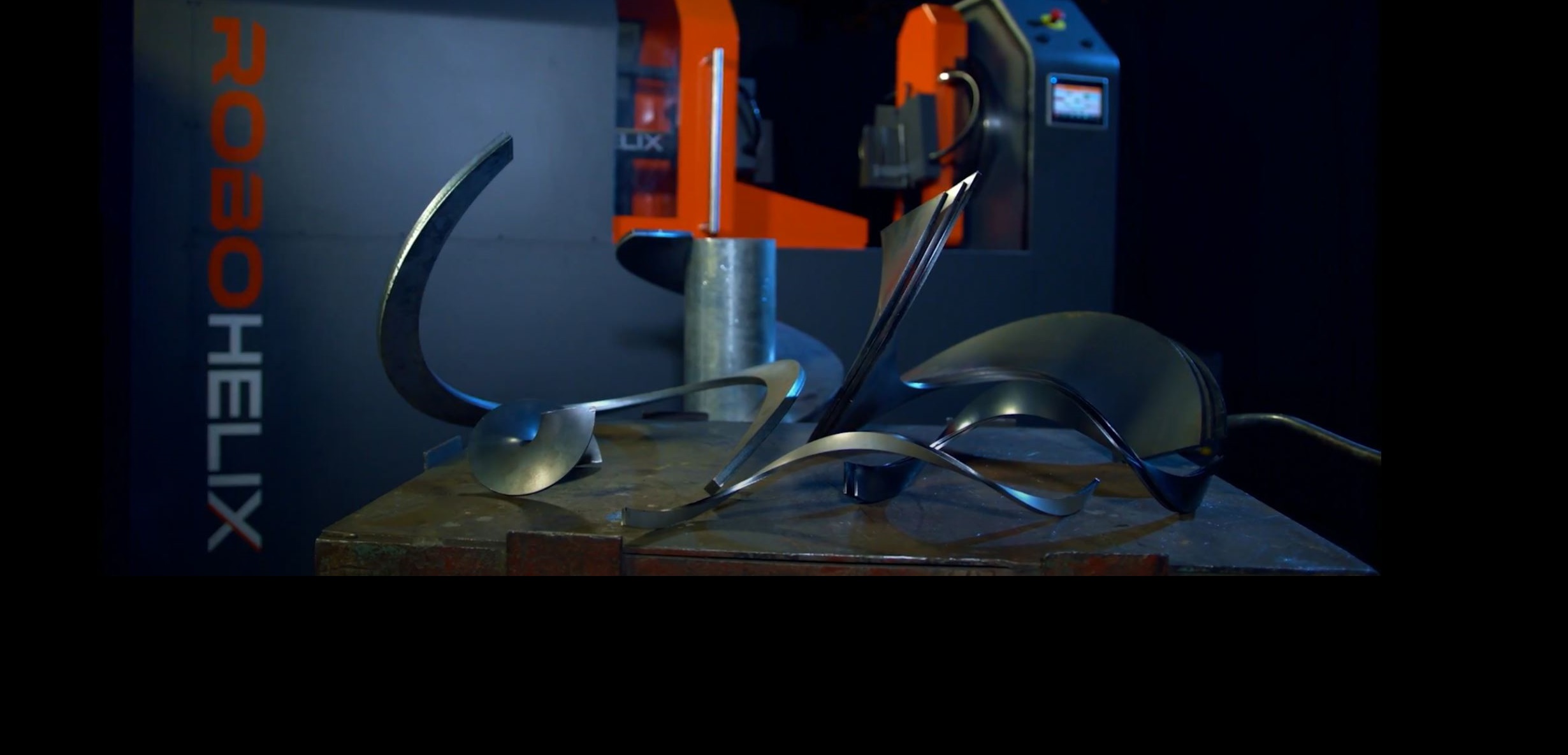 RoboHelix™ | The ultimate flight forming robot